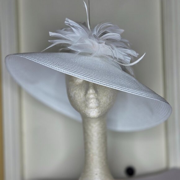 Bellissima | Accessories | Bellissima Collection White Feathered Hat ...